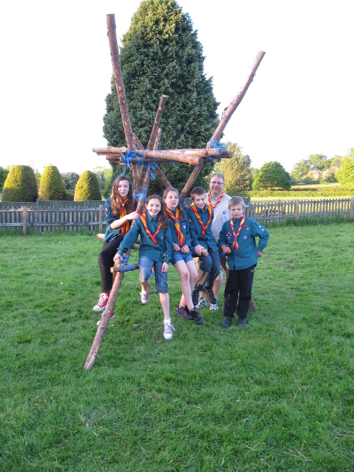 1st Meriden Scouts: Pioneering - Tripod Tower