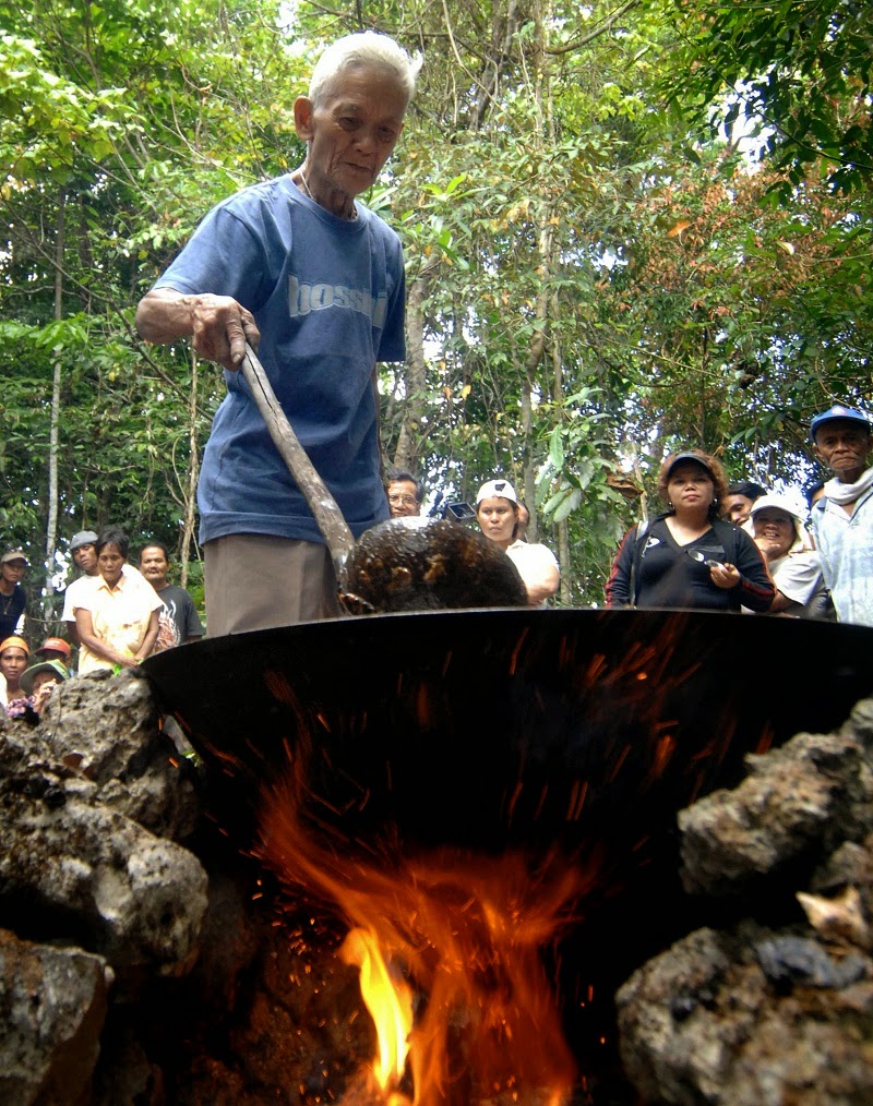 Kababalaghan: Mangkukulam