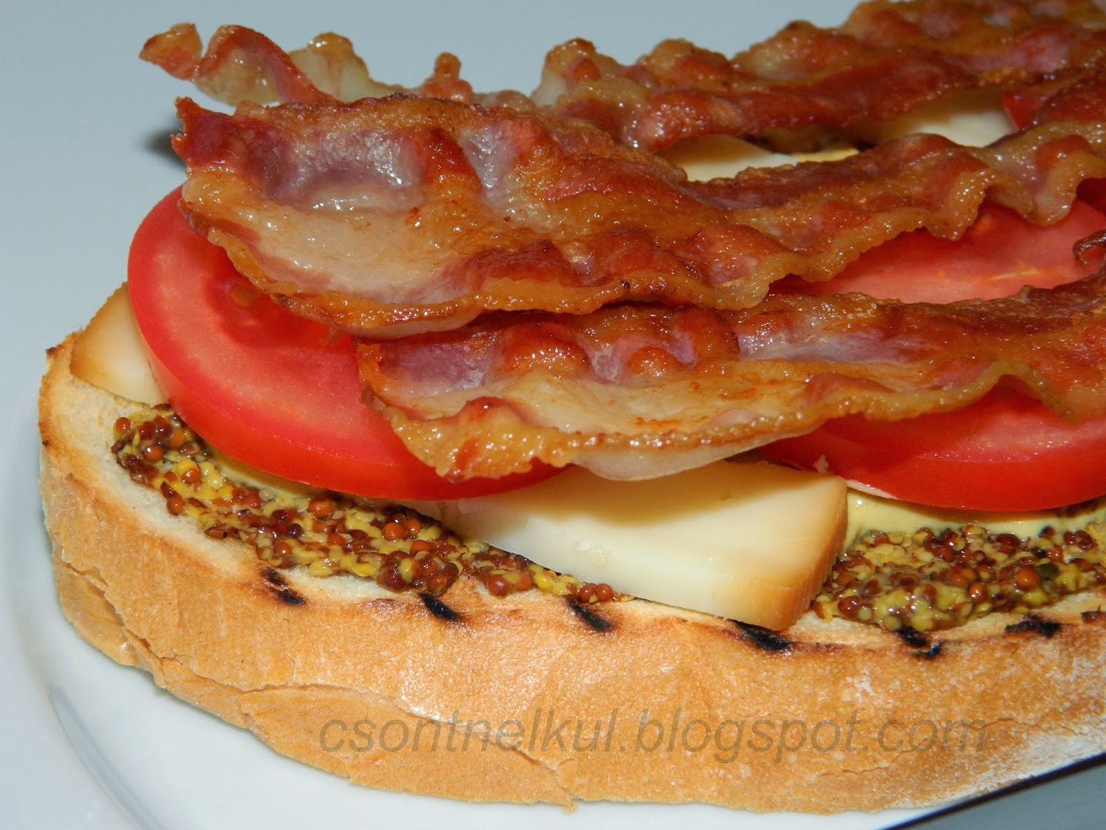 Csont nélkül...csak egyszerűen: Tükörtojás parasztosan