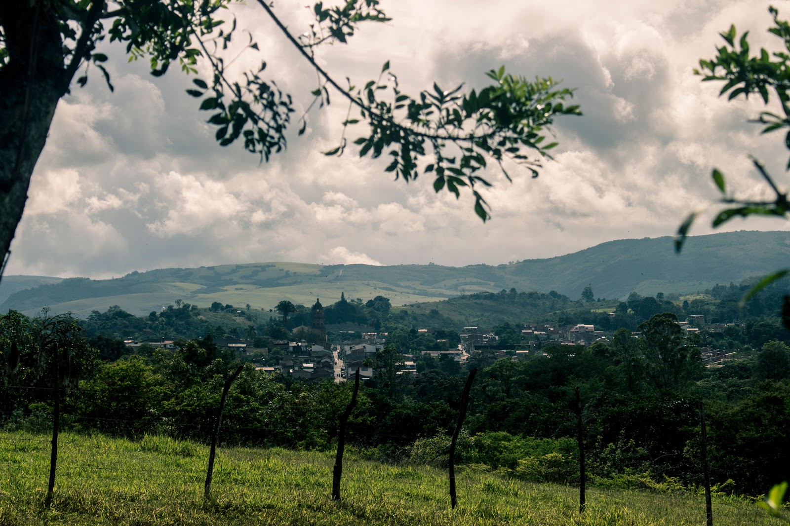 Mi pueblo creador de cultura: Sonoviso. Curití, pueblo de tejedores ...