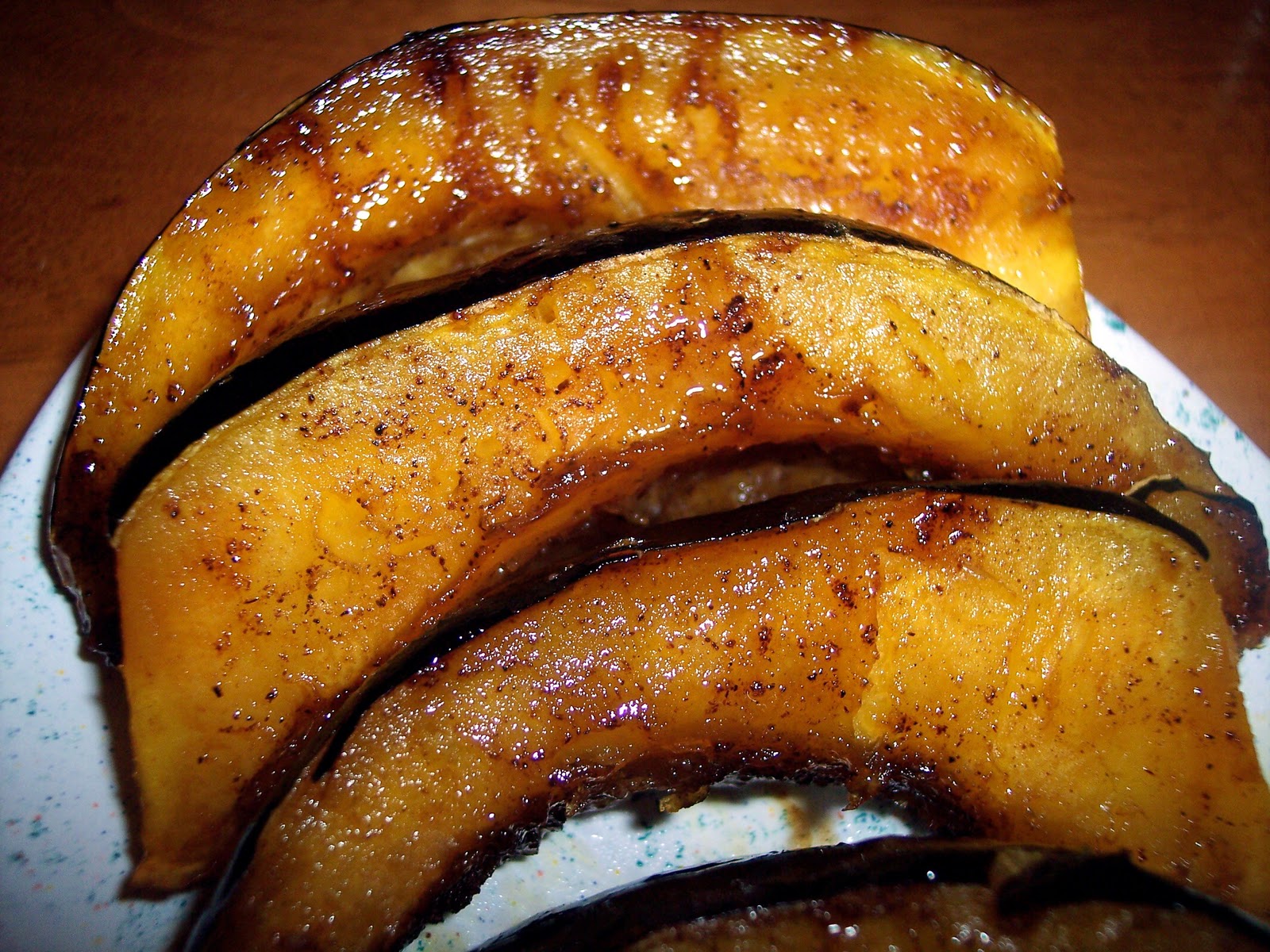 Savory Moments: Brown sugar and cinnamon baked acorn squash
