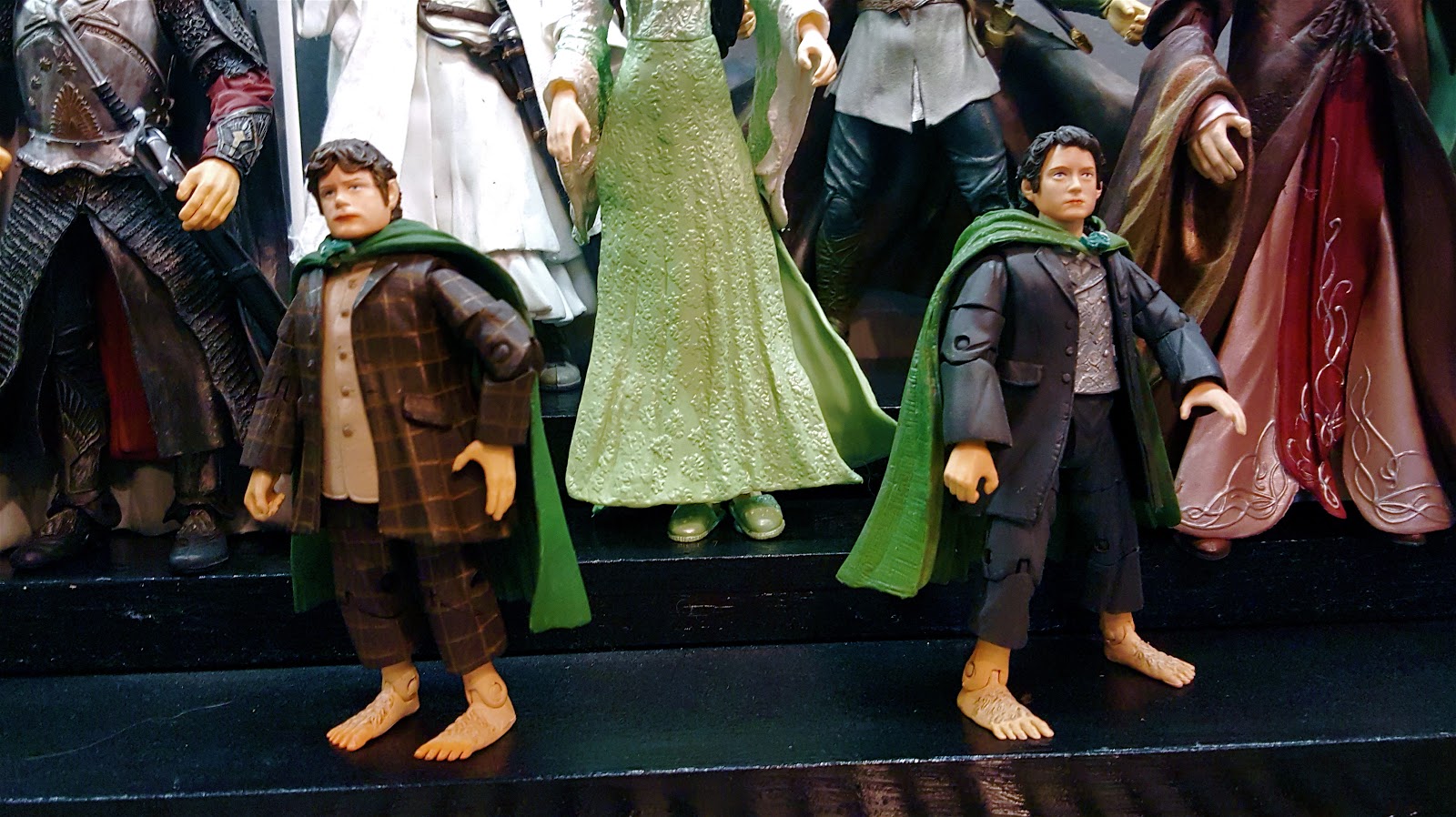 The Outer Heaven: The Lord of the Rings Display