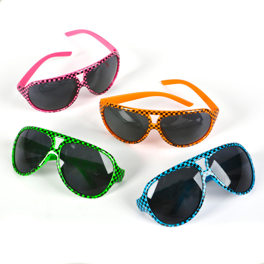 Superflysunglasses.com: Retro Aviator Checkered Sunglasses!