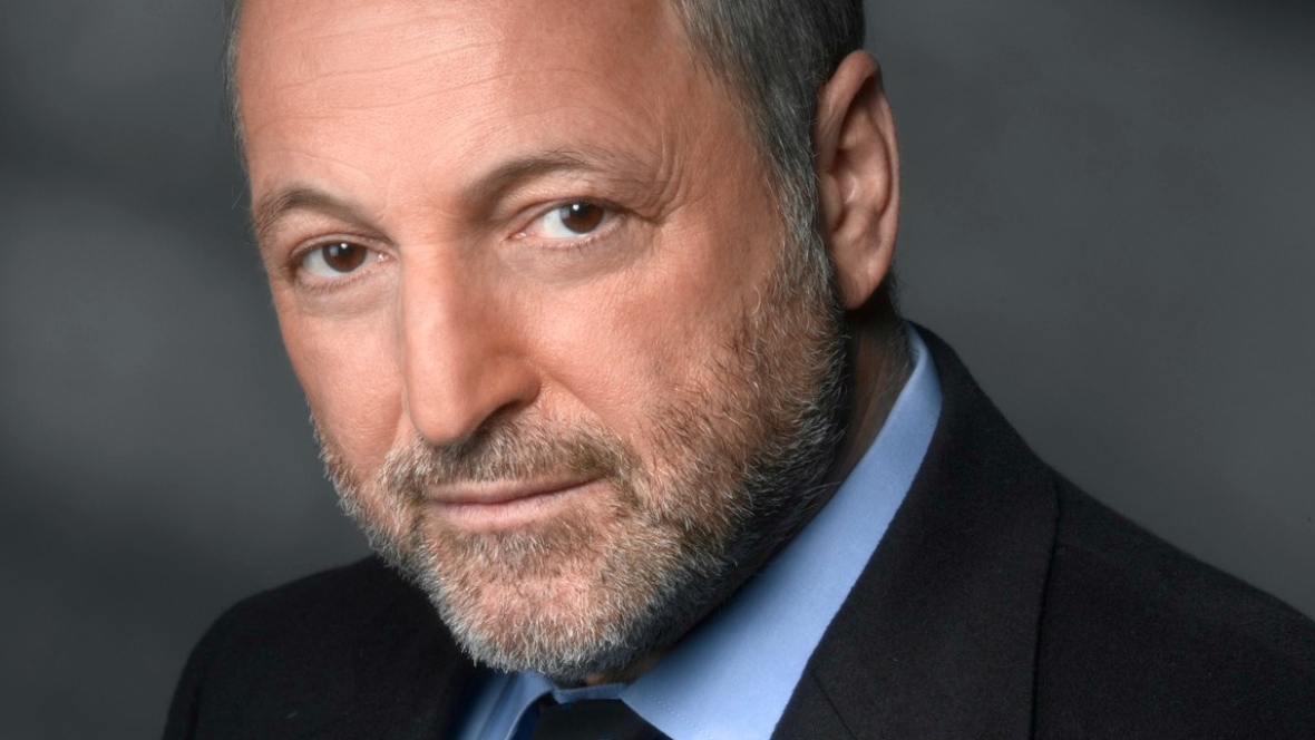 Leggere a lume di candela.: INTERVISTA ad André Aciman, autore di ...