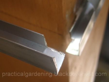 Practical Gardening: DIY Mini-Gutters to Collect Rain Water