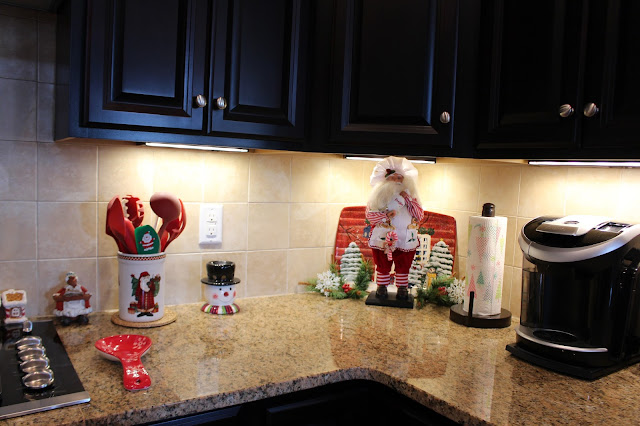 Designs by Pinky: My Christmas Kitchen and Kitchen Tree