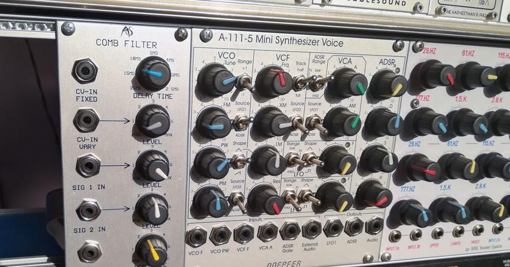 MATRIXSYNTH: DOEPFER A-111-5 MINI SYNTH - Eurorack Module Version of ...