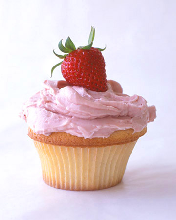 Clyde's Cupcake Magic: Summer Time Cupcakes!