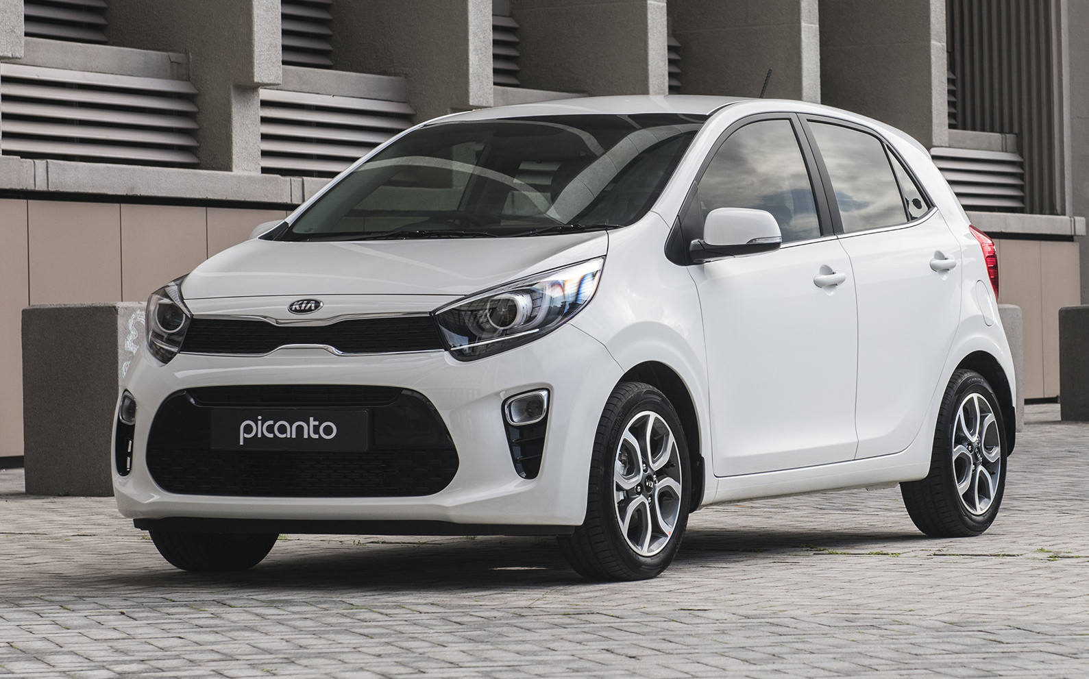 Novo Kia Picanto GT Automático 2019 chega por R$ 59 mil