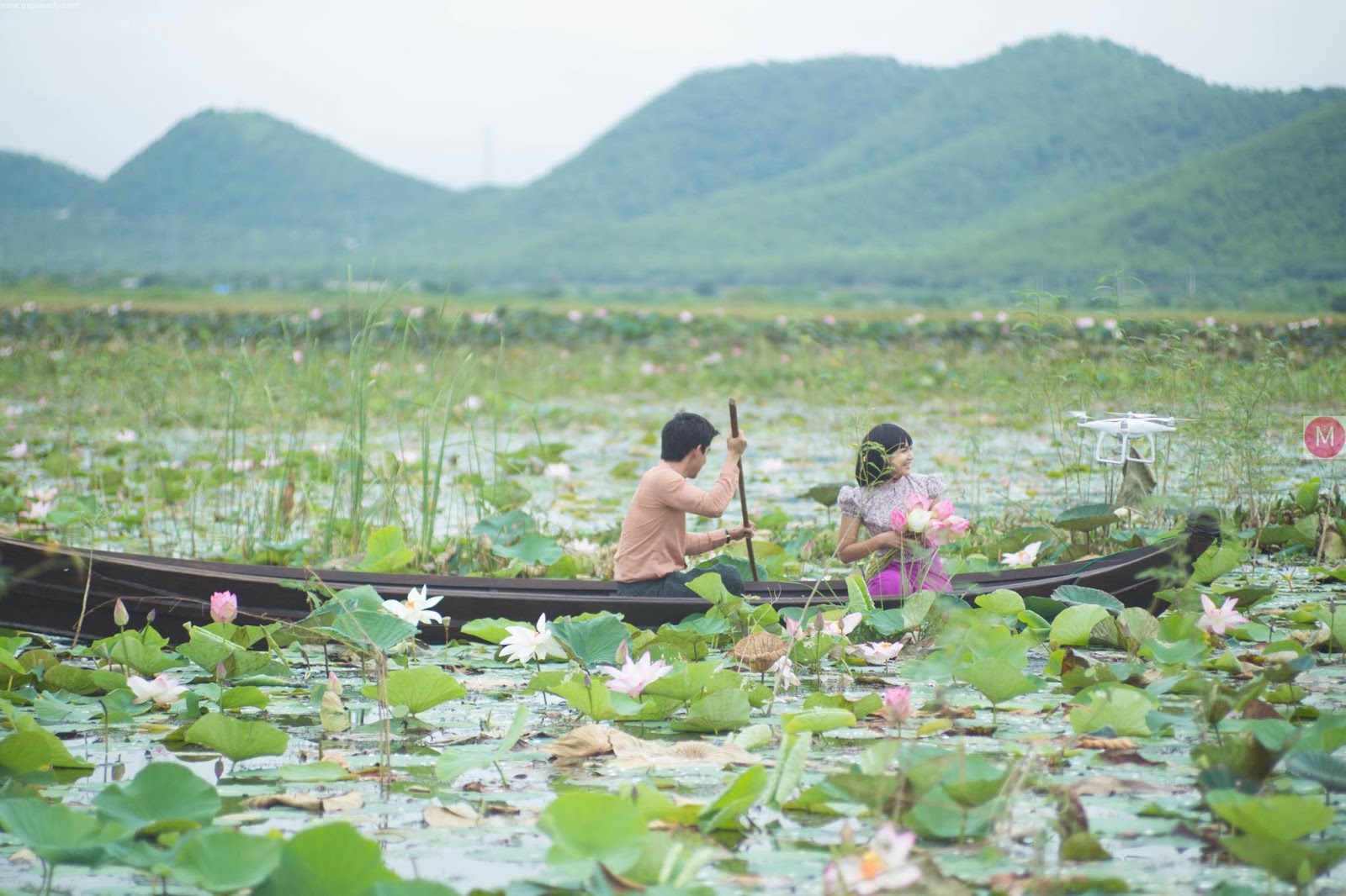 Aye Myat Thu and A Linn Yaung Behind The Scenes Shot in Son Ye Gyi Inn ...