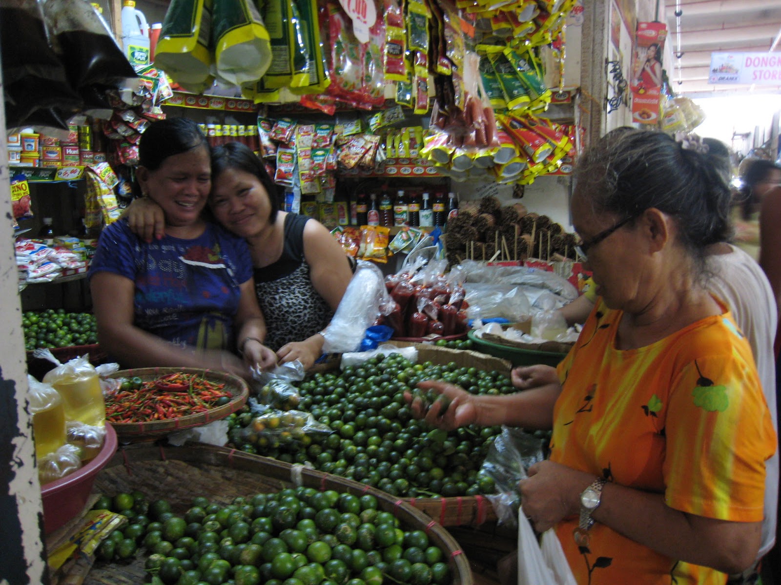 Black Swamp Cornucopia: Mandaue City wet market - our tour today