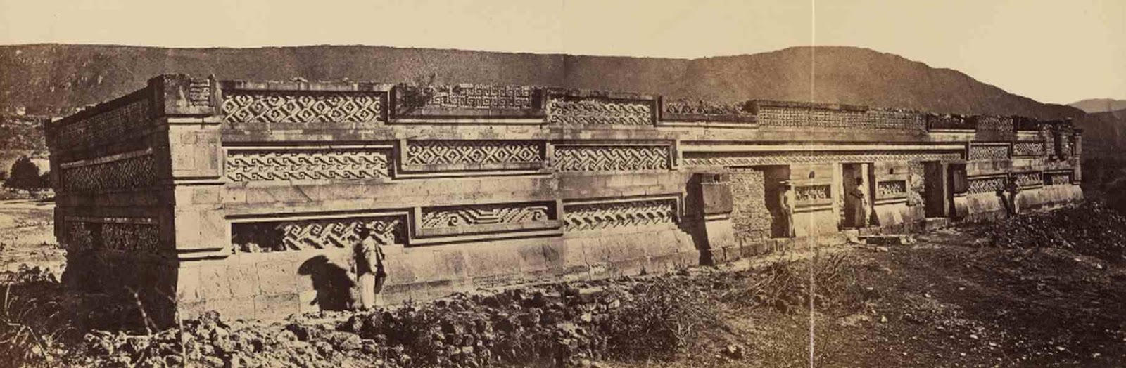 Los Grandes Fotografos: Claude-Joseph Désiré Charnay (1828-1915)