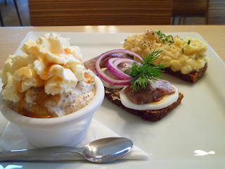 Rúgbrauð (Icelandic Rye Bread) – Recipe