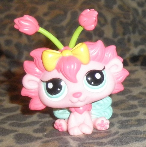 Collectomania: LPS Fairies and Dragons