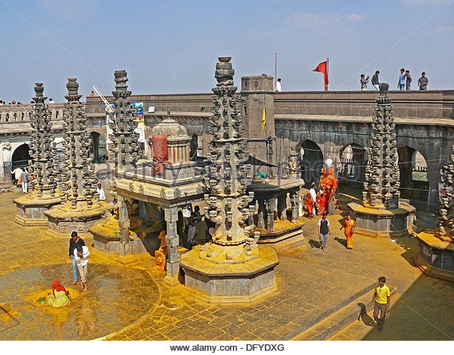 Lesser Known History: deepstambh or Deep Jyoti Stambh