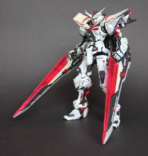 Custom Build: 1/100 Gundam Astray Black Frame