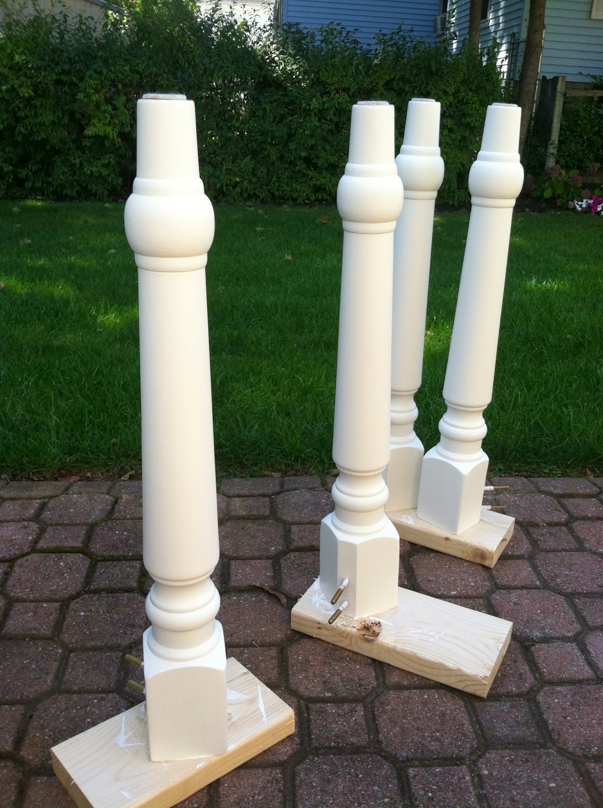 Summerland Homes & Gardens: Dining Room Table Tutorial