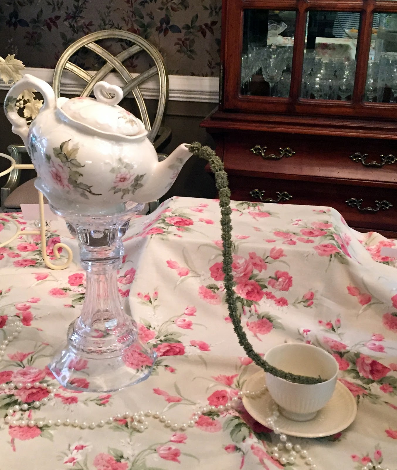 A Perfect Setting: A Bridal Tea