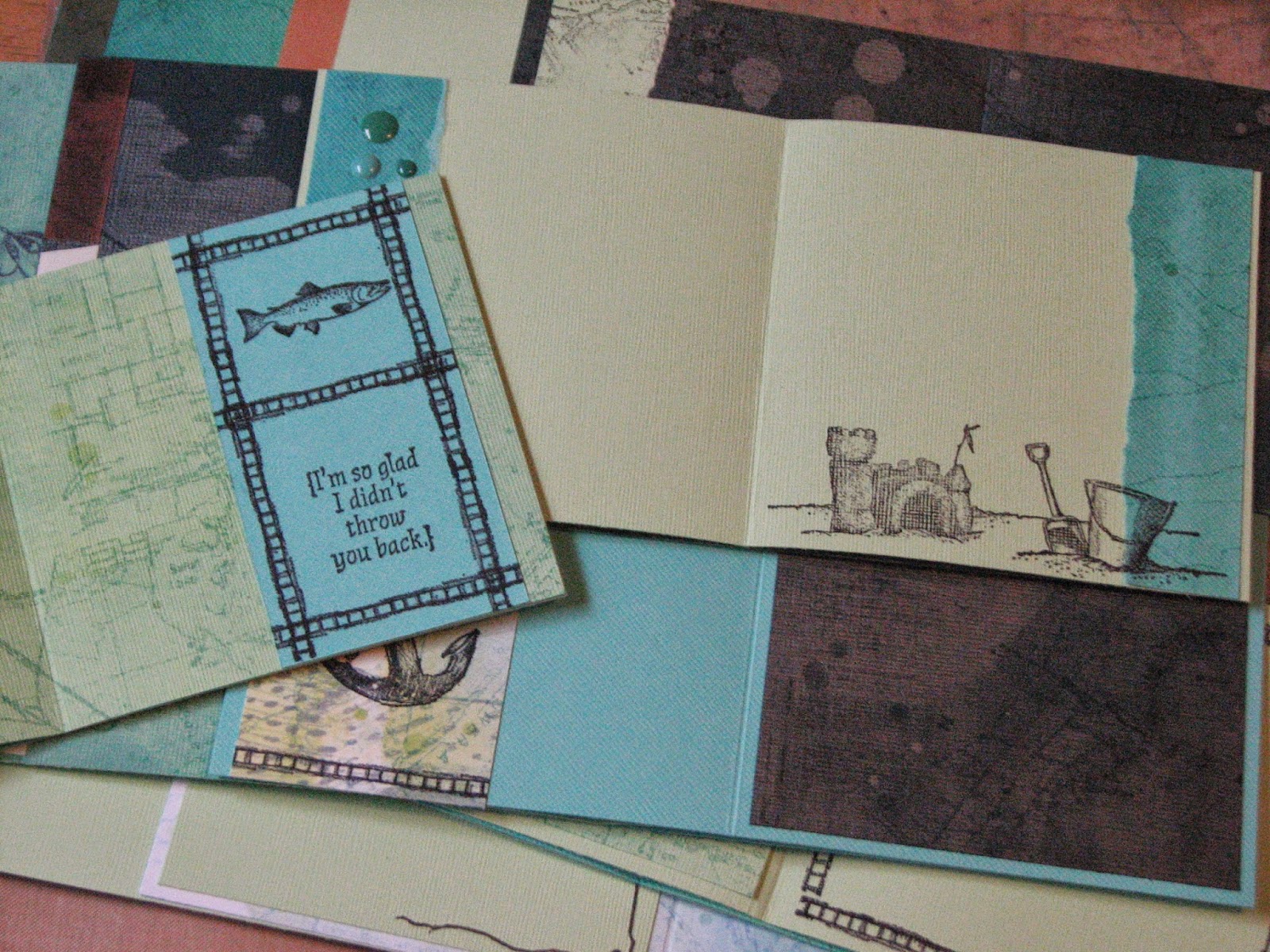 Ink Stains: Star Mini Album Tutorial