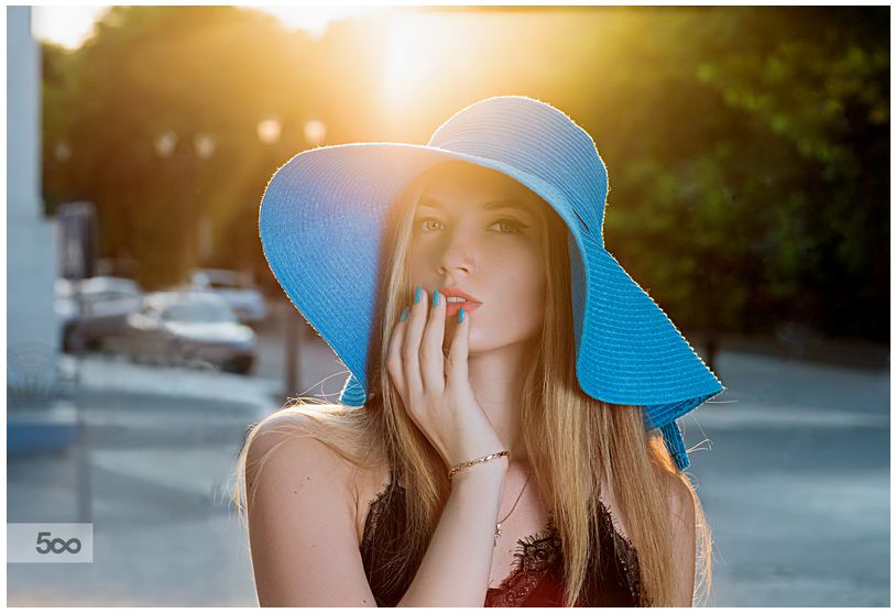 Contoh Pose Model Potrait - Nice Looking ~ BFUP