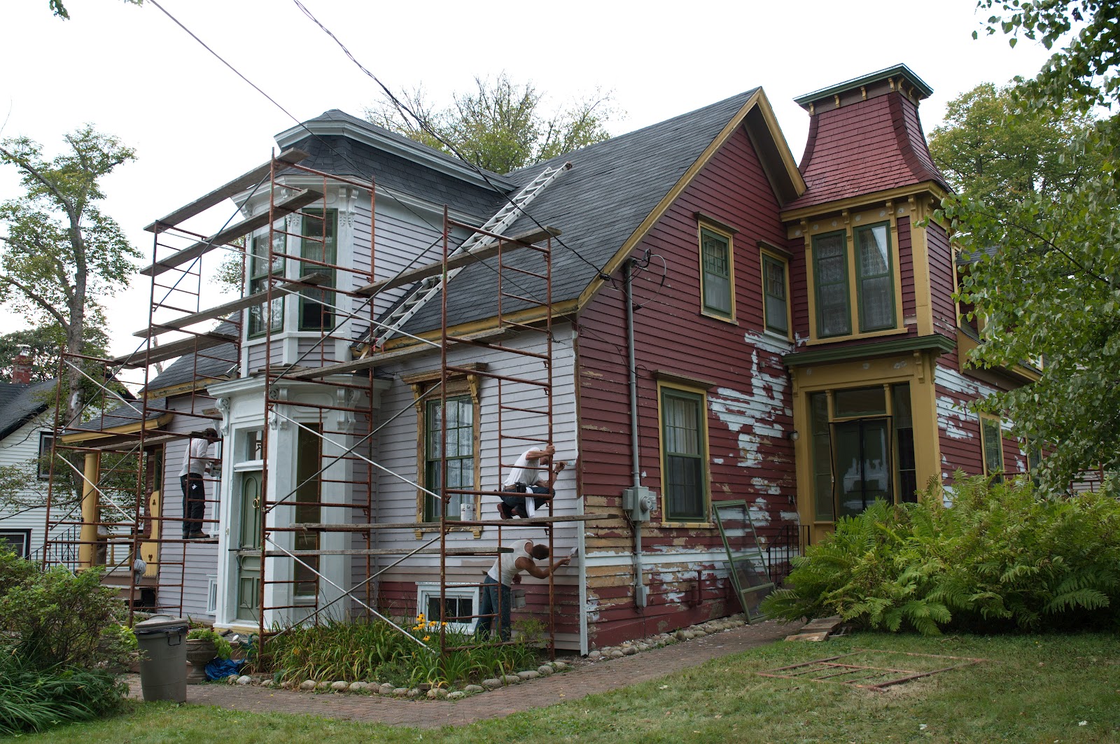 Lunenburg Firehouse & Floral Cottage