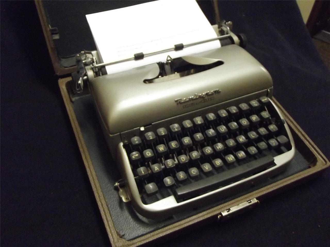 oz.Typewriter: A Simple Twist of Fate: the Mysterious Remington Travel ...