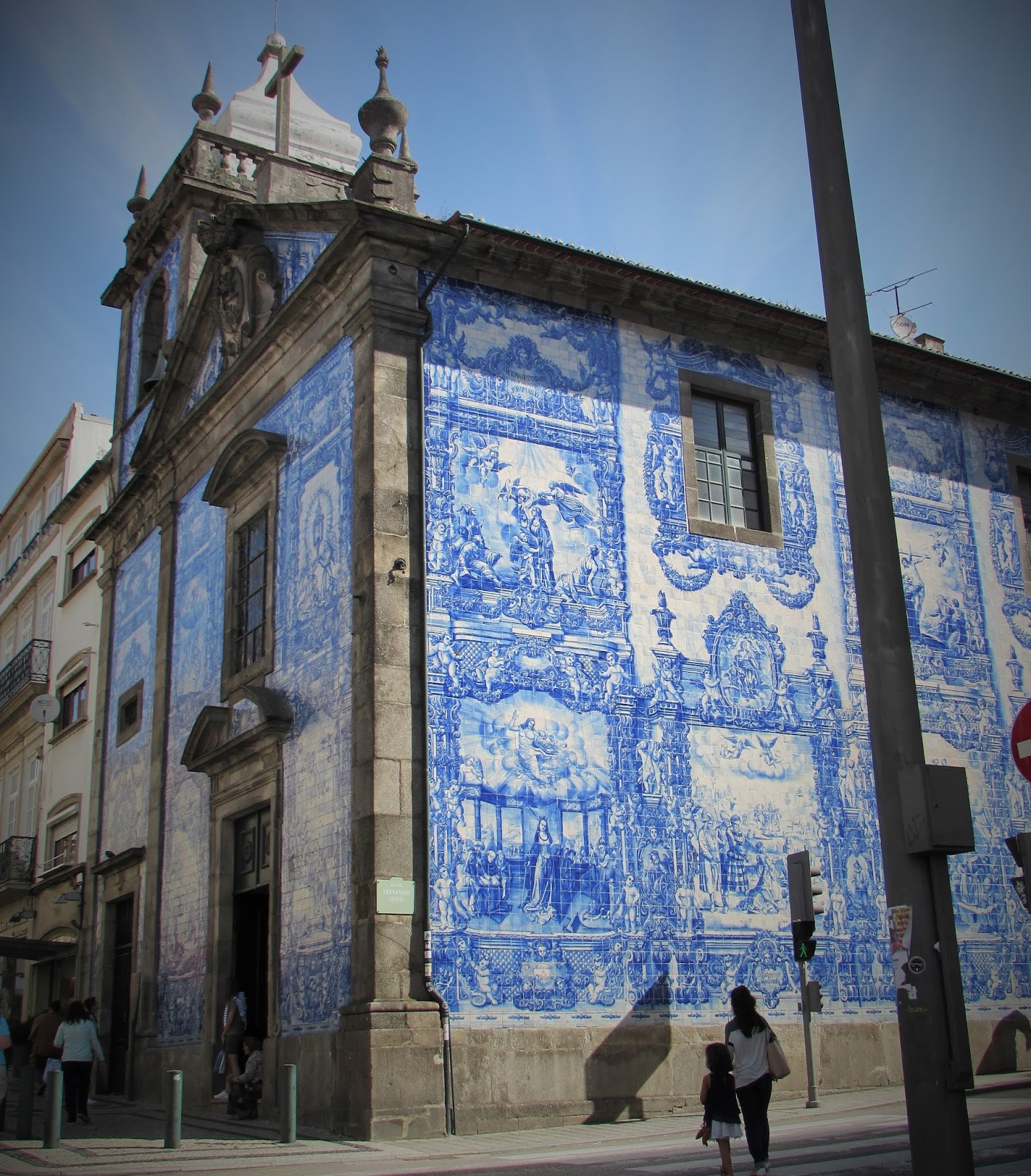 Os painéis de azulejos do Porto, para ver e se encantar.