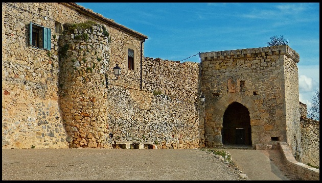 MIL Y UNA HISTORIAS : Rello - Soria