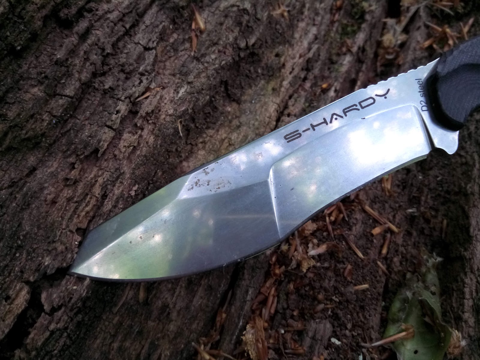 Bushcraft Education : Mr Blade S-Hardy Knife Review