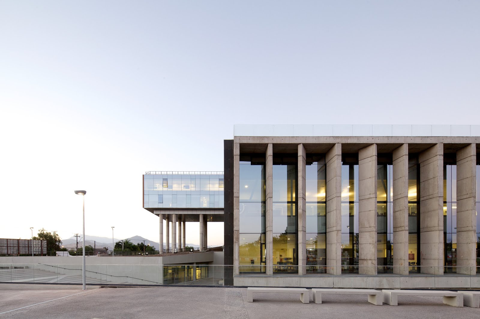 Arquictectura - Tipos de edificaciones: ARQUITECTURA HOSPITALARIA