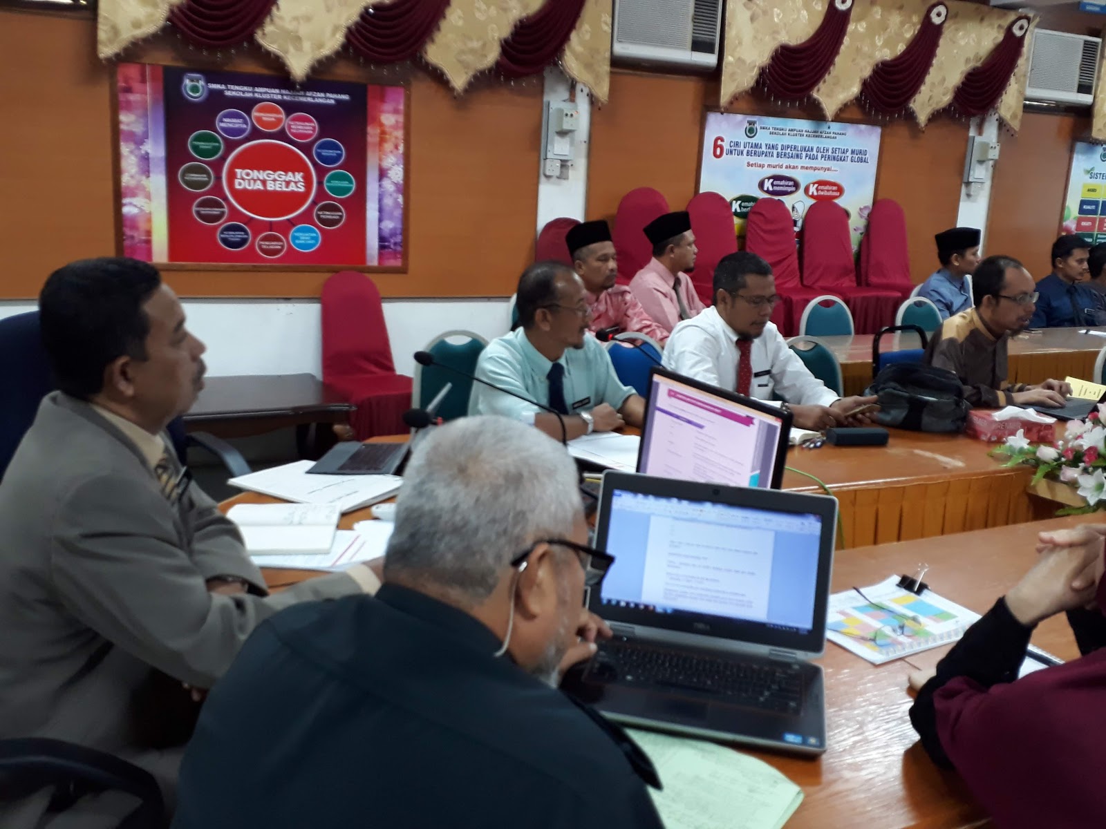 SMKA TENGKU AMPUAN HAJJAH AFZAN PAHANG: LATIHAN DALAM PERKHIDMATAN SMKA ...