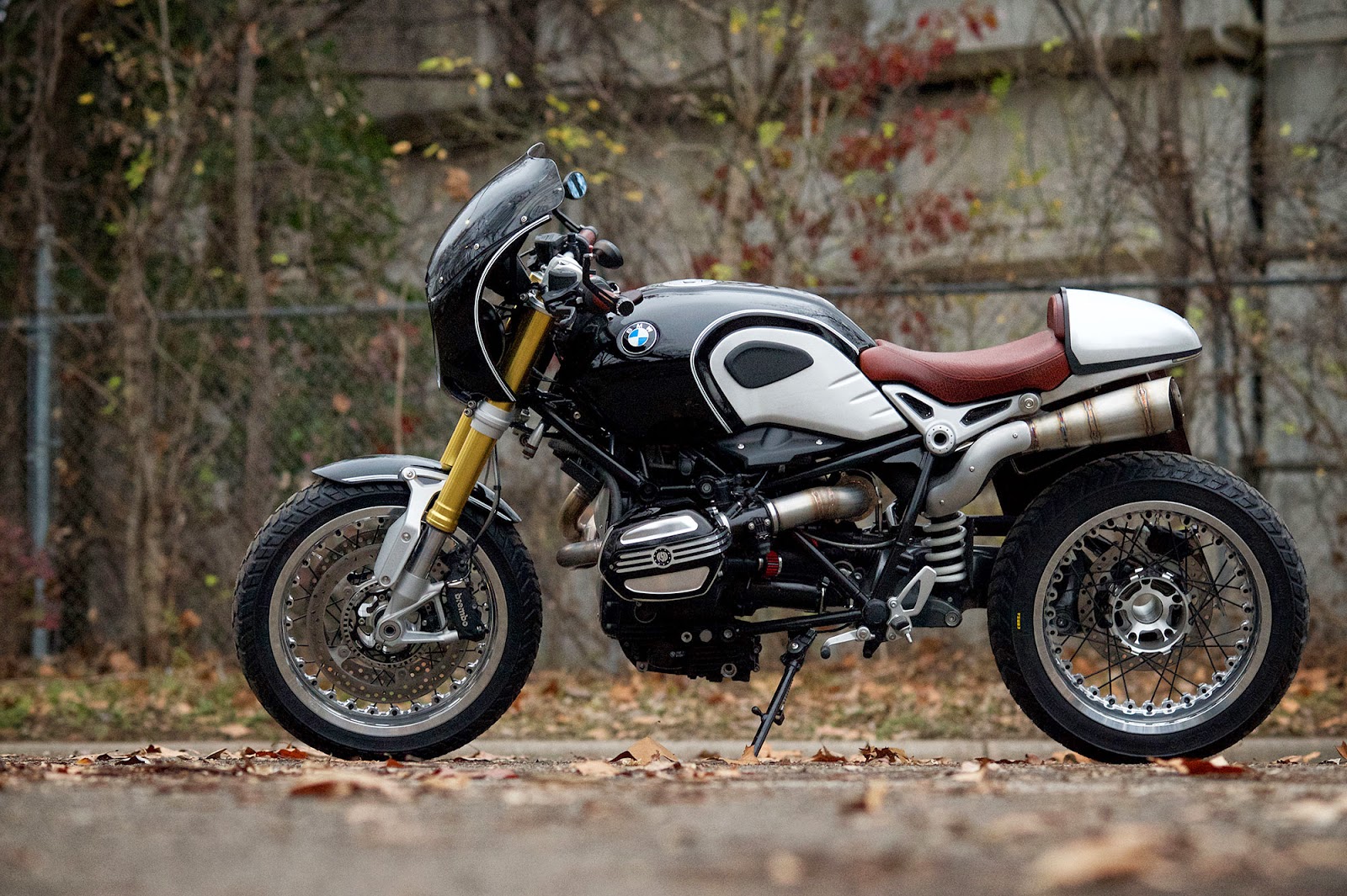 Racing Cafè: BMW R NineT "The Bison" by Revival Cycles