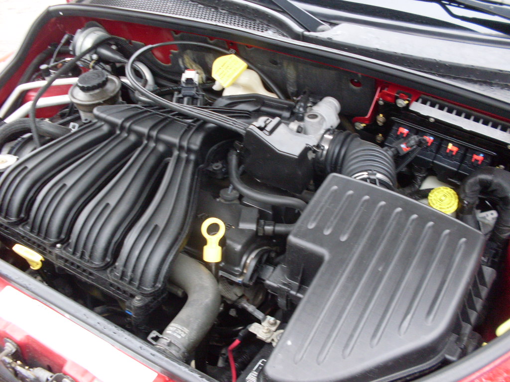 Ride Auto: 2006 Pt Cruiser Red 2