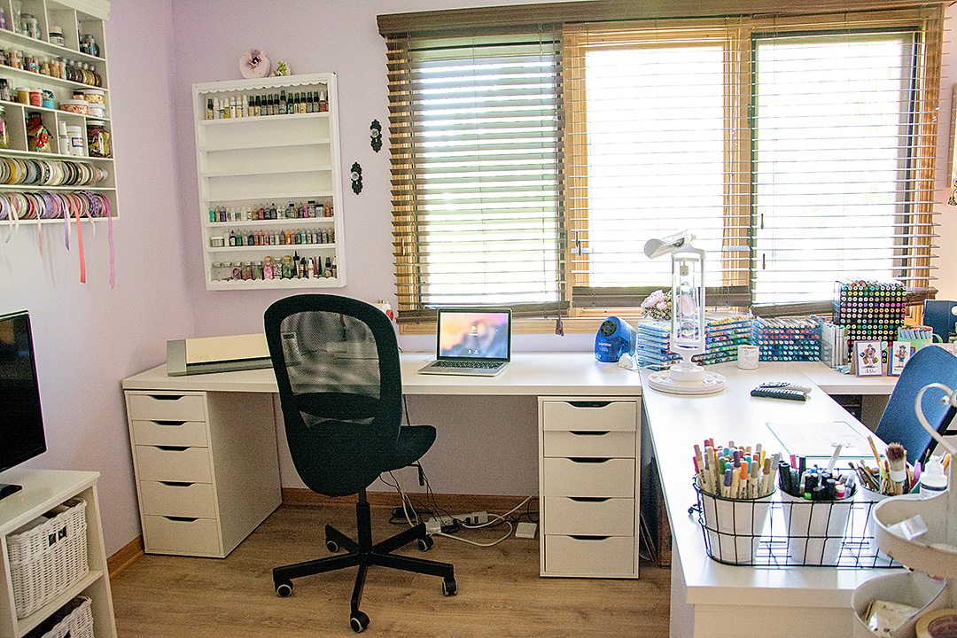 Thoughts of a Cardmaking Scrapbooker!: Finally! My Craft Room!