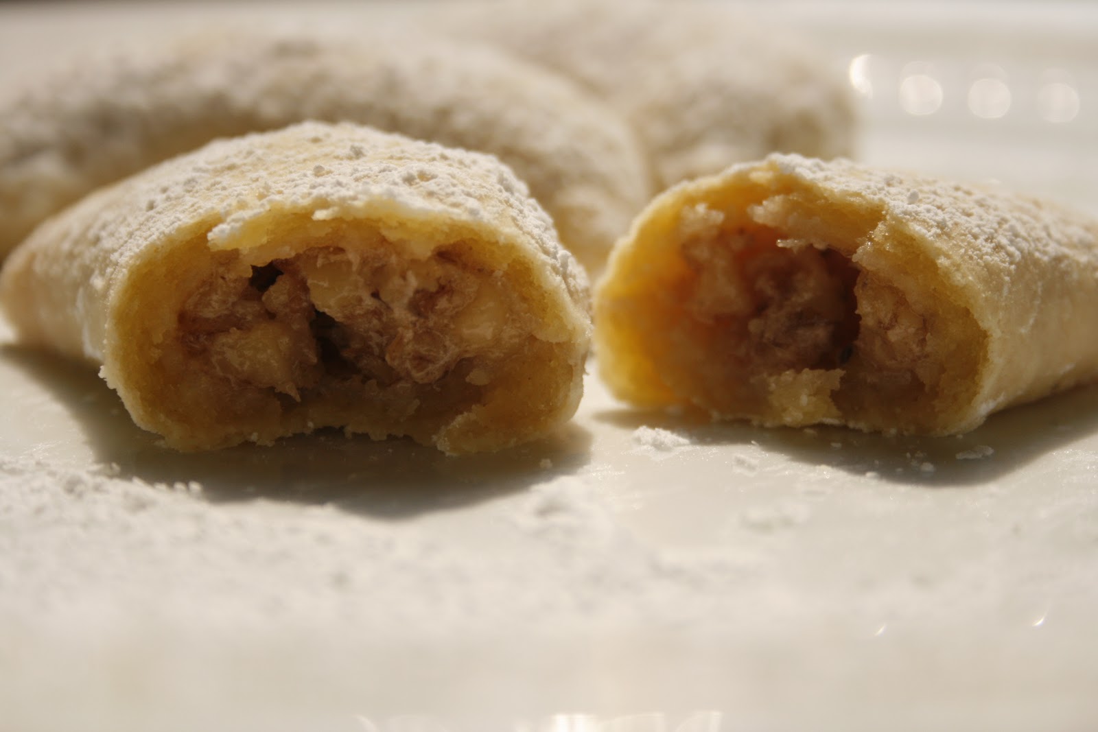 Laura's Sweet Spot: Kipfel Cookies