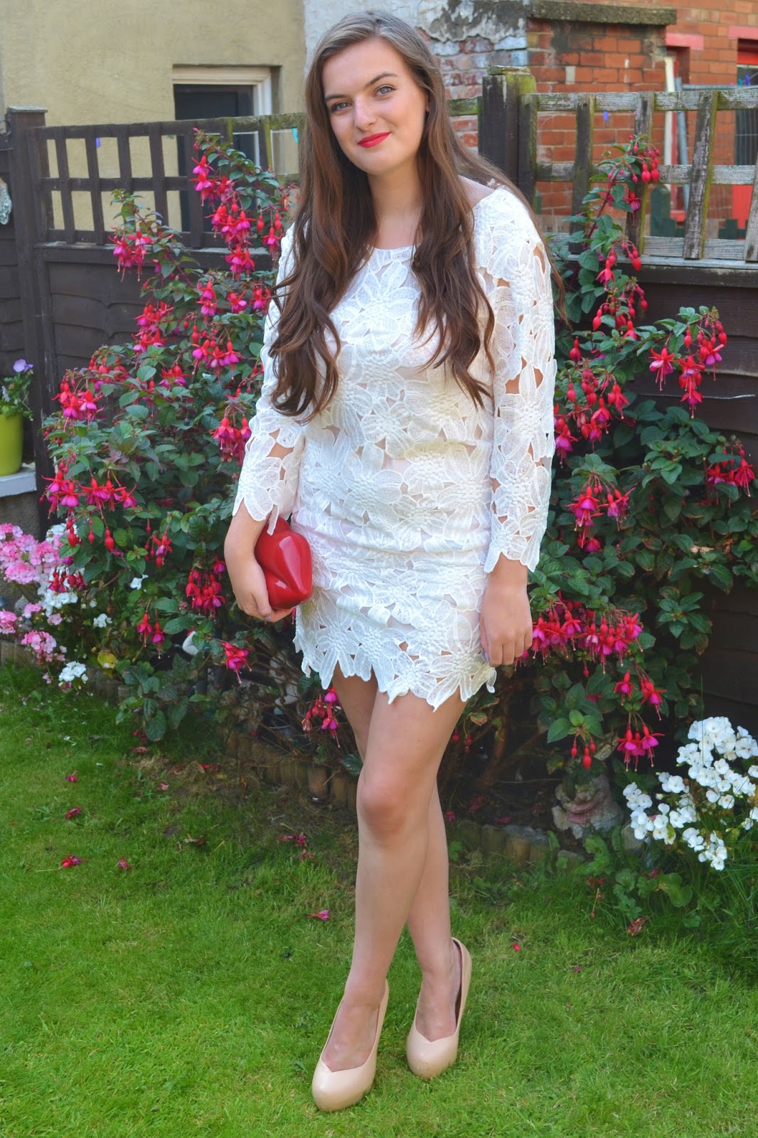 Fashion: Lippy Lace - Rachel Nicole