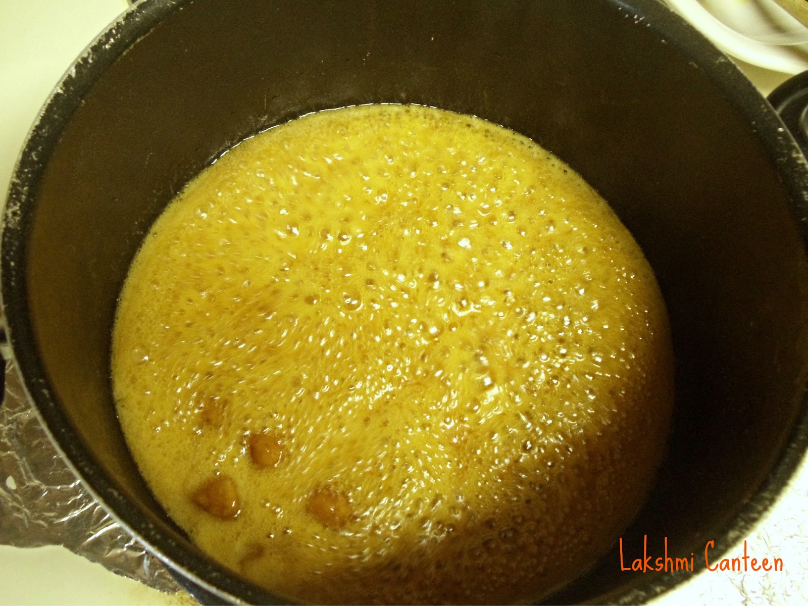 Lakshmi Canteen: Phova Maandi (Rice Flakes Burfi)