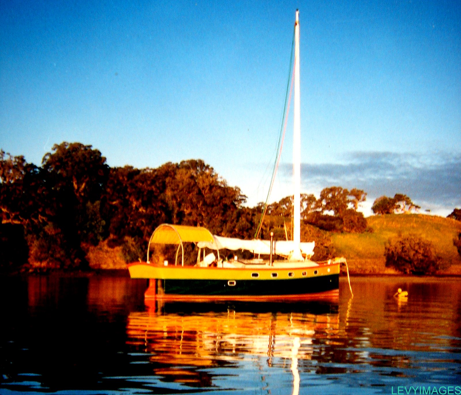 The Flying Tortoise: Living On A Shoestring...