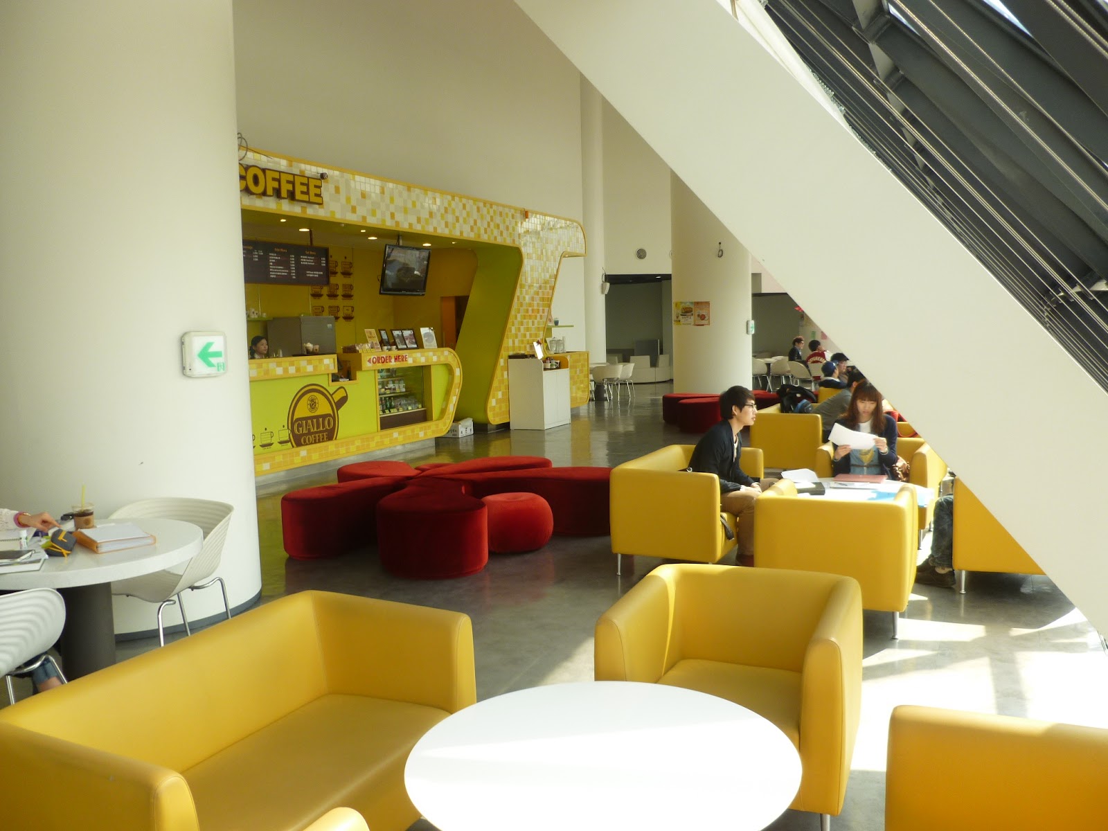 Exploring Learning Spaces and Libraries in Asia: Sungkyunkwan ...