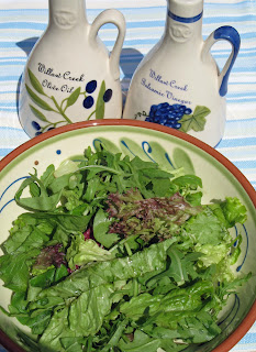 The Happy Housewife: Sun Dried Tomato Tapenade Stuffed Chicken Breasts