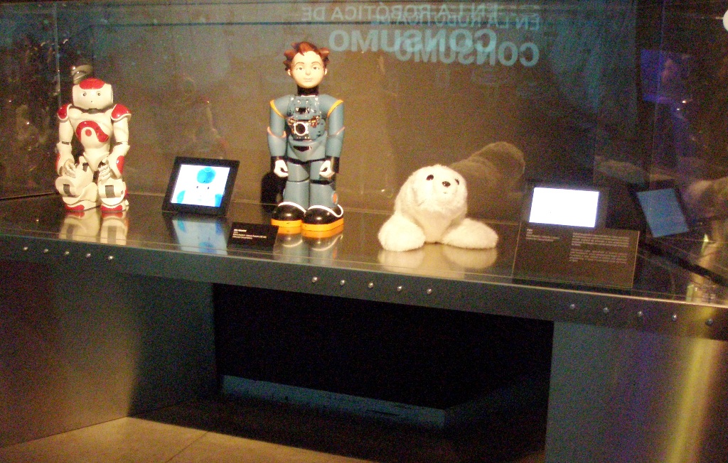 3 temas tic: Nosotros Robots