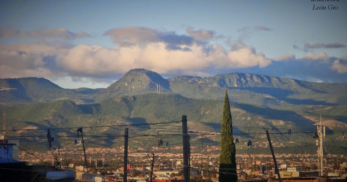 Ciudades mexicanas: Cerro el Gigante de Leòn Gto teñido de verde en ...