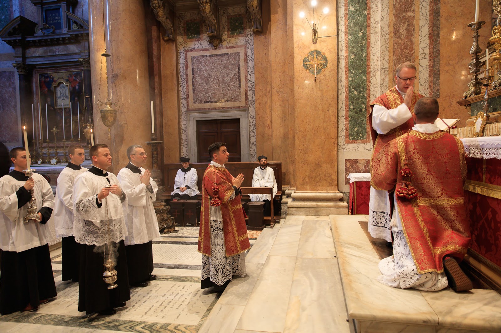 New Liturgical Movement: FSSP Anniversary Celebrations in Rome and Mexico