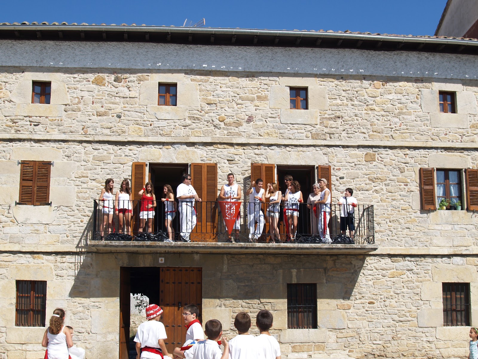 Zendea de Olza/Olzako Zendea: Fiestas de Ororbia 2012
