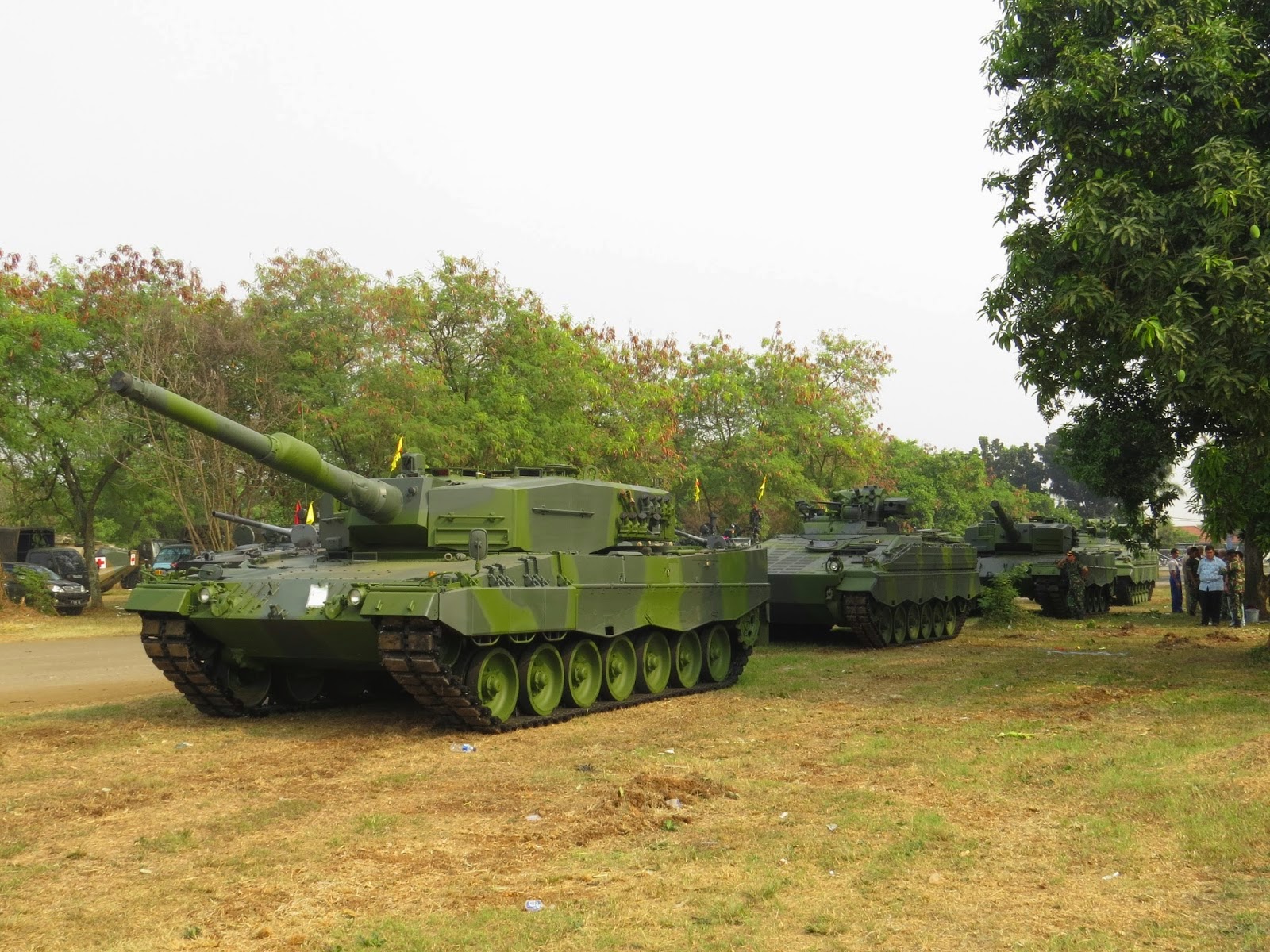 WEAPONS TECHNOLOGY: TANK LEOPARD 2 A4 DAN MARDER MILIK TNI AD