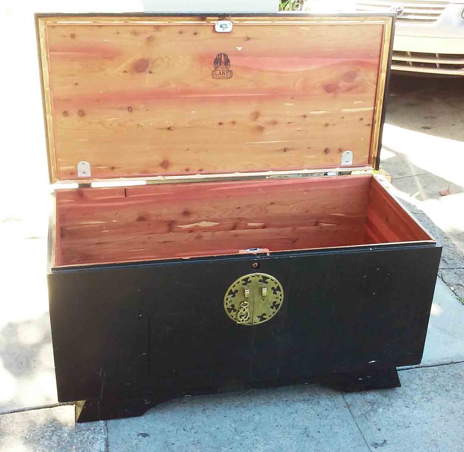 UHURU FURNITURE & COLLECTIBLES: SOLD **REDUCED** Asian Style Cedar ...