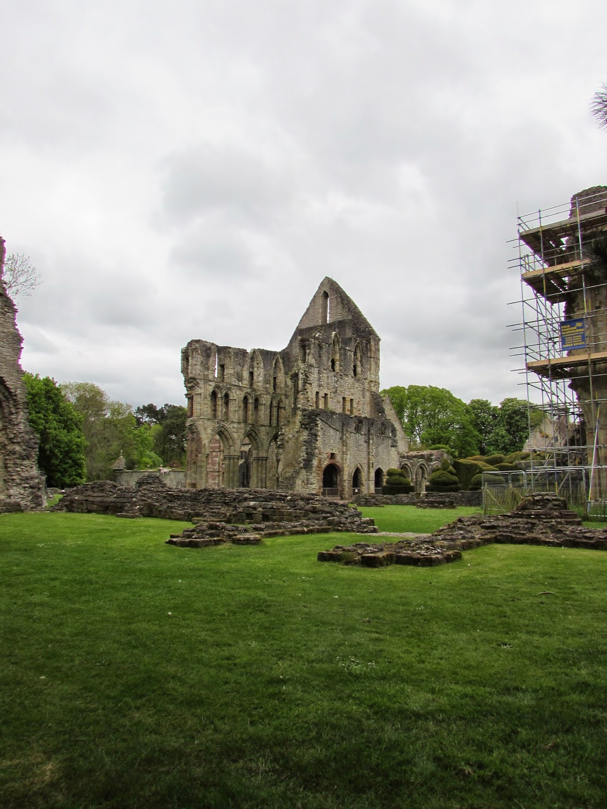 Textile Butterfly: A Shropshire break-away and Lingen Stitchers...