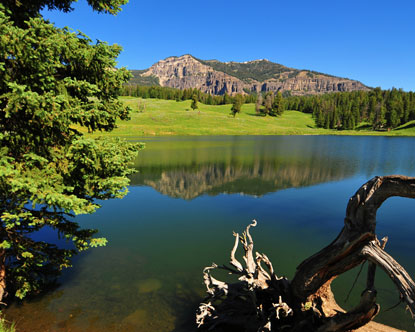 The Physical Geography of Yellowstone National Park