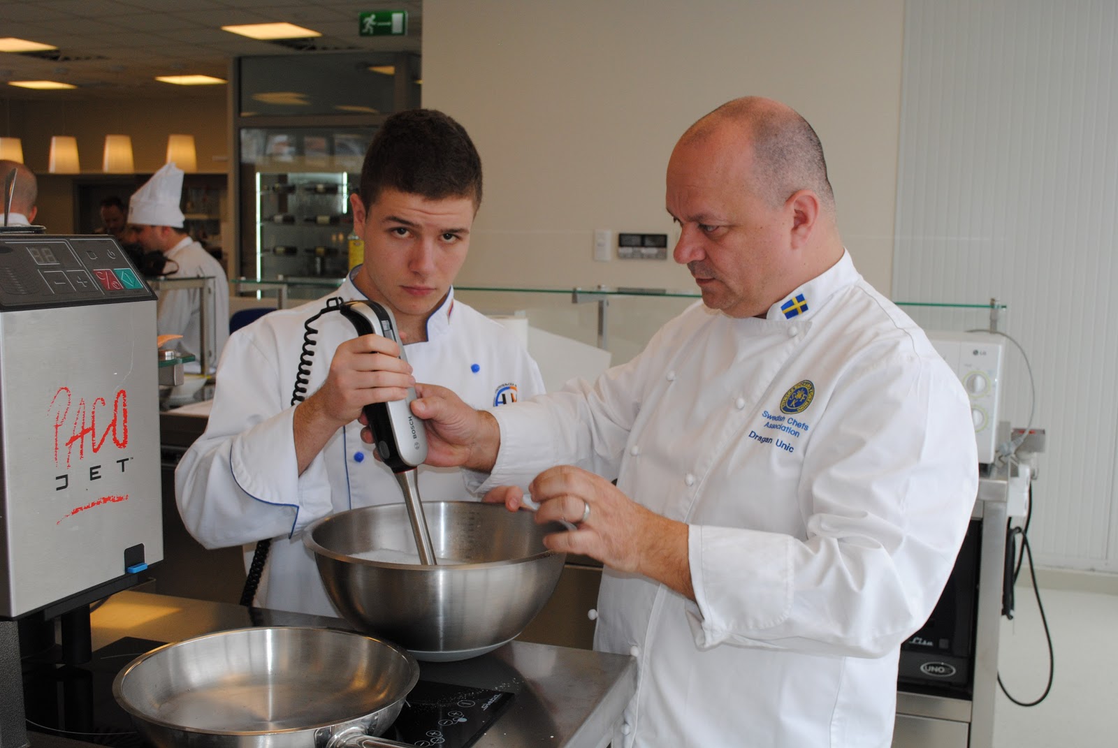 Balkan FOOD: Molecular kitchen workshop for local chefs