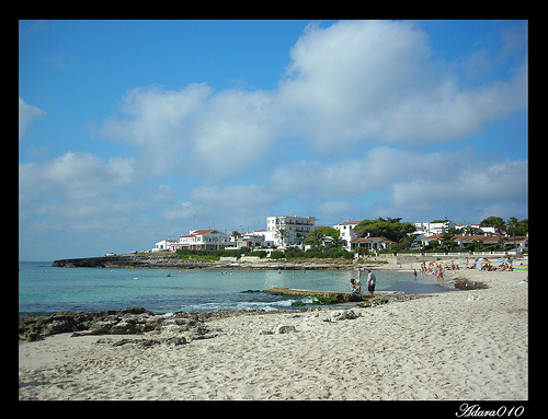 Let's Travel in English: Punta Prima